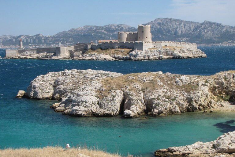 Best French Islands to Visit (Islands in France Mainland & Overseas ...