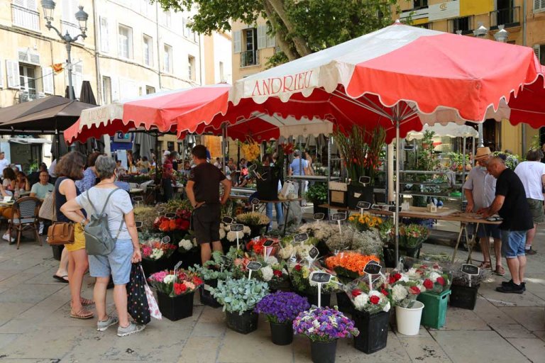Quick Guide to the Markets in Aix-en-Provence: Market Days, Locations ...